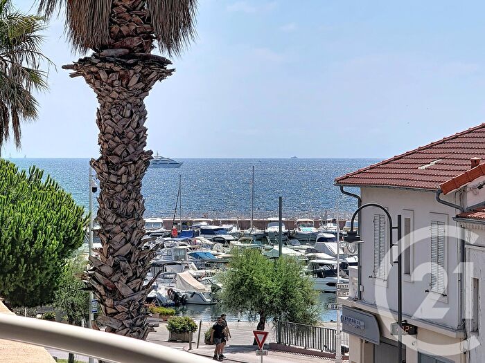 Cannes, Pointe Croisette : Appartement 3 pièces à louer