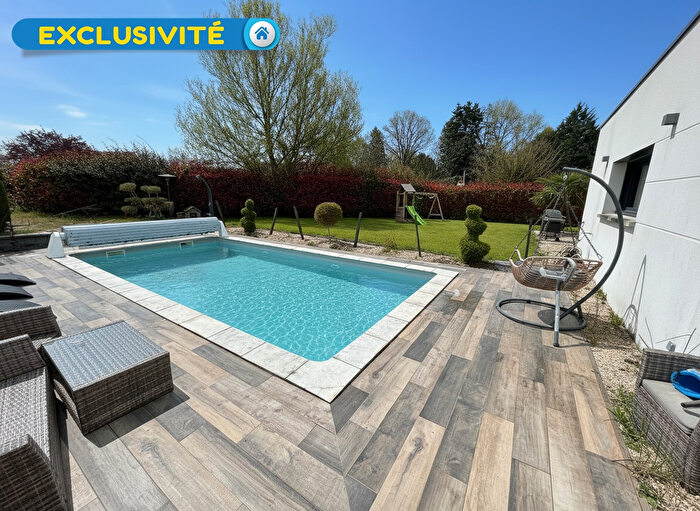 Maison à vendre - Vitry-aux-Loges - 5 pièces - 4 chambres