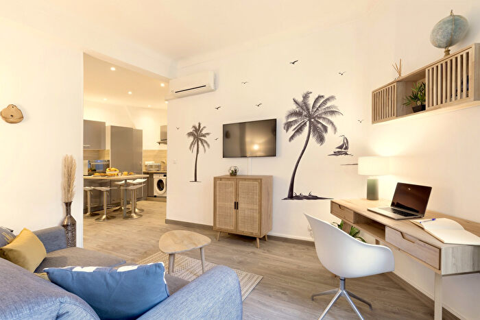 Appartement 2 pièces à Cannes, Prado, République, à vendre