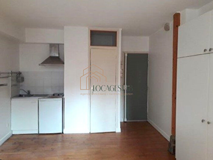 Appartement 2 pièces à louer à Bourges, Centre-ville, Charlet, Lahitolle, Pignoux, Sembat