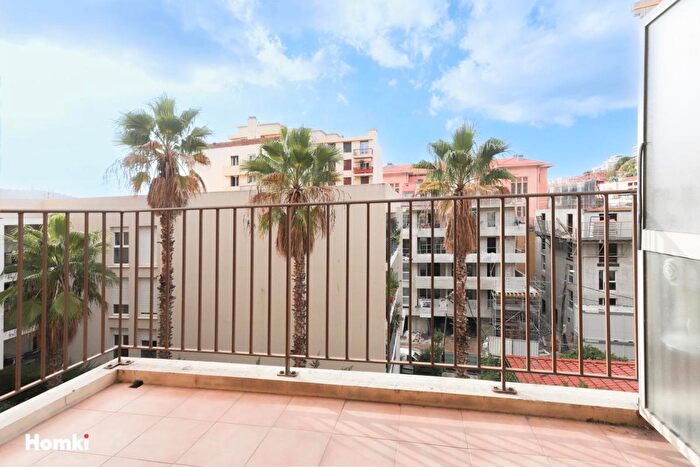 Appartement à vendre - Nice, Pasteur - 1 pièce