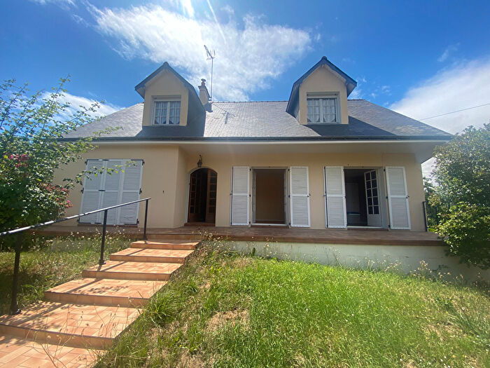 Maison à vendre - Solesmes - 6 pièces - 5 chambres