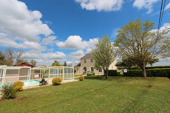 Maison à vendre - La Charité-sur-Loire - 6 pièces - 4 chambres