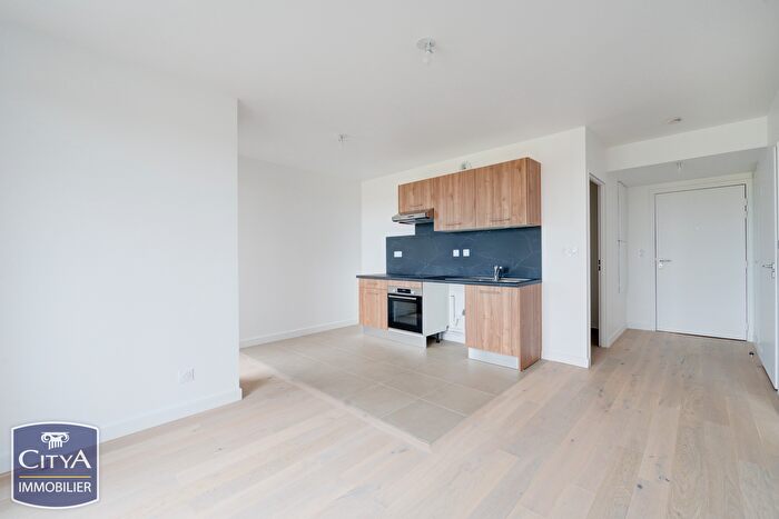 Appartement à vendre - Saint-Cyr-sur-Loire, La Ménardière - 2 pièces - 1 chambre