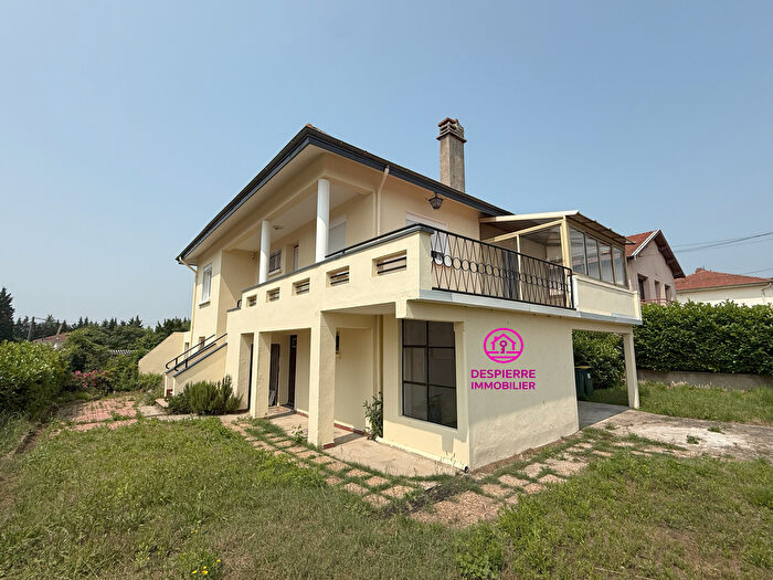 Maison à vendre - Le Péage-de-Roussillon - 4 pièces - 3 chambres