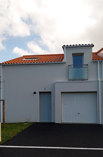 Maison à louer - Les Sorinières - 4 pièces - 3 chambres