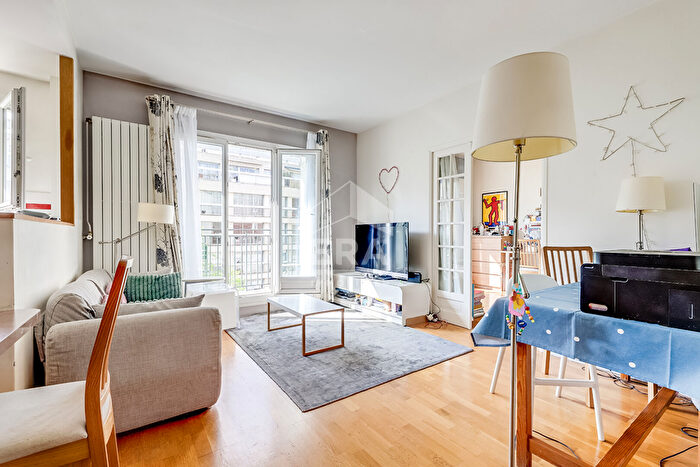 Paris 17ème, La Fourche, Guy Moquet - Appartement 3 pièces à vendre