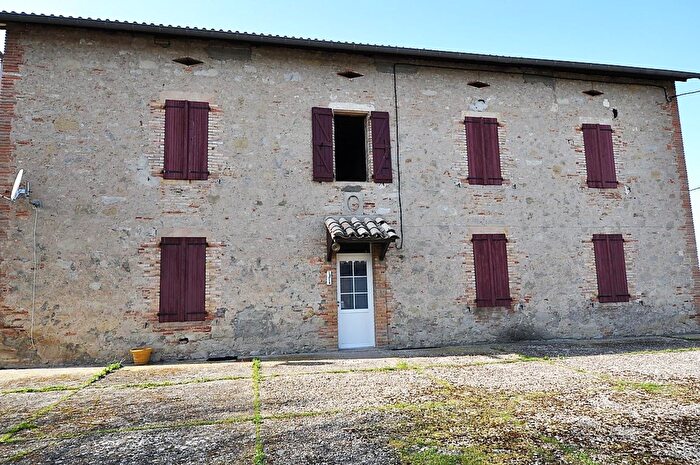 Maisons à vendre et appartements à louer - 1