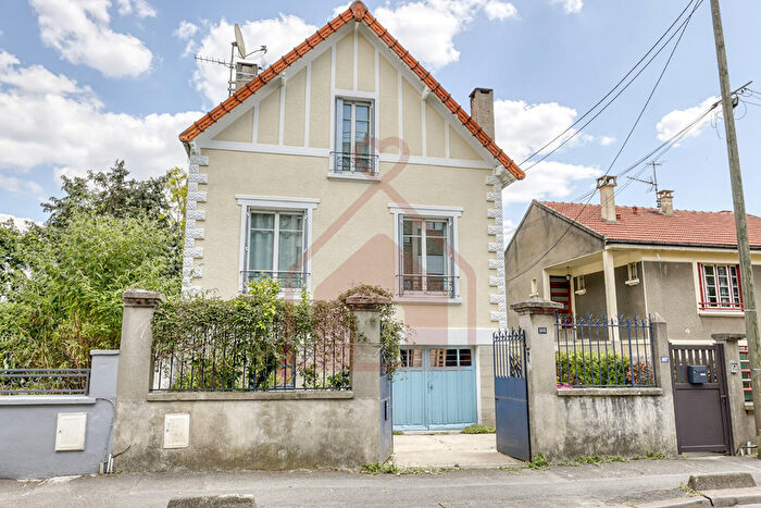 Vitry-sur-Seine, Moulin Vert - Maison 6 pièces à vendre