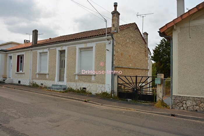 Maison à vendre - Angoulême, Frégeneuil - 4 pièces - 3 chambres