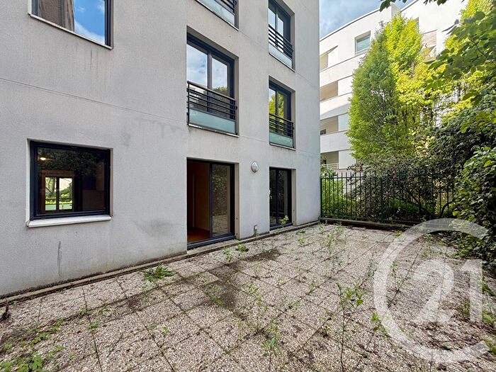 Issy-les-Moulineaux, Les Iles, La Ferme : Appartement 4 pièces à vendre
