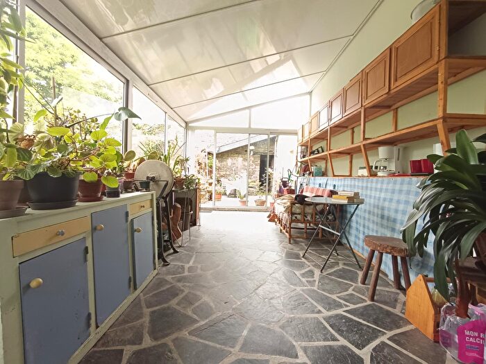 Maison 7 pièces à Sérent, à vendre