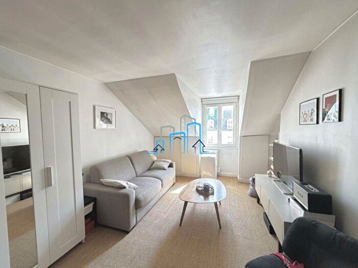 Appartement 1 pièce à vendre à Paris 17ème, La Fourche, Guy Moquet