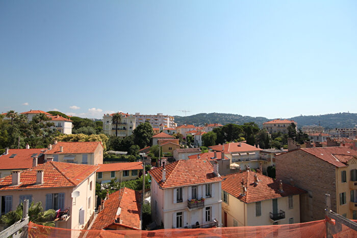 Appartement 3 pièces à louer - Cannes, Petit Juas
