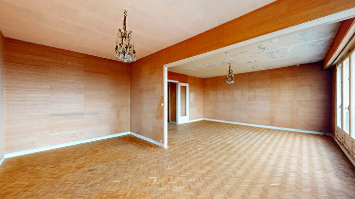 Vanves, Centre Saint-Rémy : Appartement 4 pièces à vendre