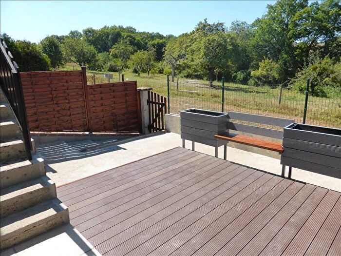 Maison à louer - Chichery - 3 pièces - 2 chambres