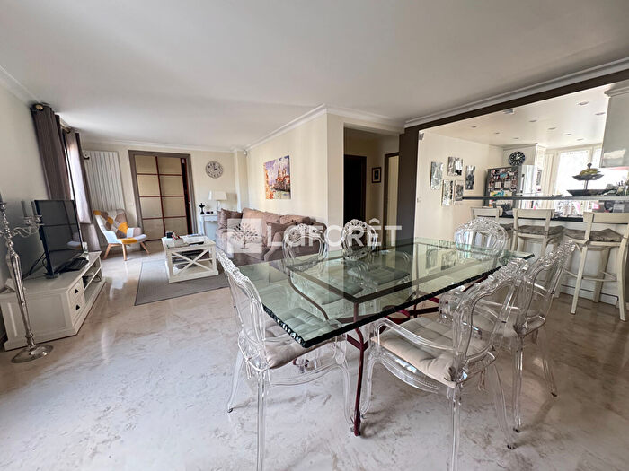 Maison à vendre - Clichy-sous-Bois, La Butte, Les Limites - 6 pièces - 4 chambres