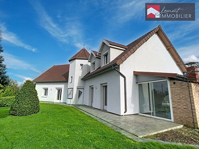 Maison à vendre - Romenay - 5 pièces - 4 chambres