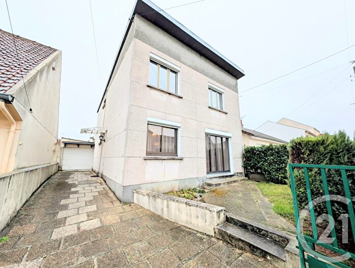 Maison à vendre - Livry-Gargan, La Poudrerie - 8 pièces - 5 chambres