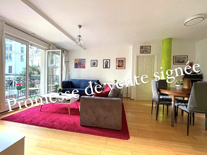 Courbevoie, Faubourg de lArche : Appartement 2 pièces à vendre