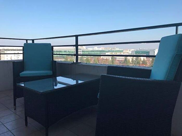 Appartement à louer - Faubourg de lArche, Courbevoie - 1 pièce