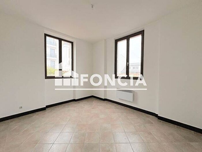 Appartement à louer - Grenouillère-Marnois-Rive de Marne, Noisy-le-Grand - 1 pièce