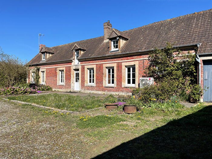 Maison à vendre - La Neuville-dAumont - 9 pièces - 4 chambres