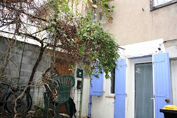 Maison à vendre - Graulhet - 2 pièces - 1 chambre