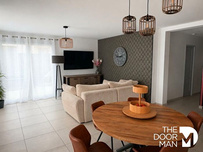 Maison 5 pièces à Ifs, à vendre