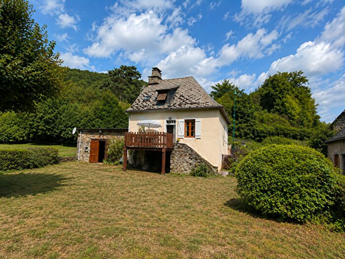 Laval-sur-Luzège : Maison 3 pièces à vendre