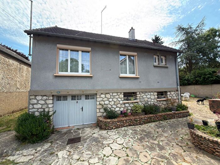 Ymeray - Maison 5 pièces à vendre