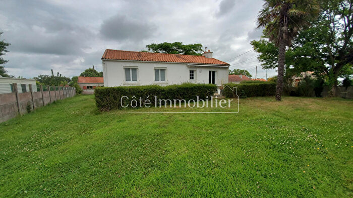 Maison à vendre - Frossay - 7 pièces - 4 chambres