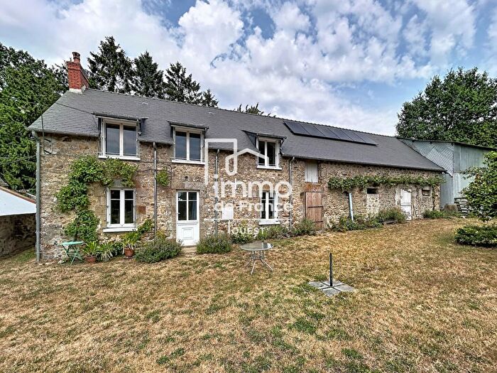 Saint-Pierre-sur-Orthe : Maison 5 pièces à vendre