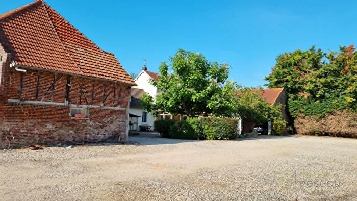 Maison 4 pièces à vendre à Faverolles