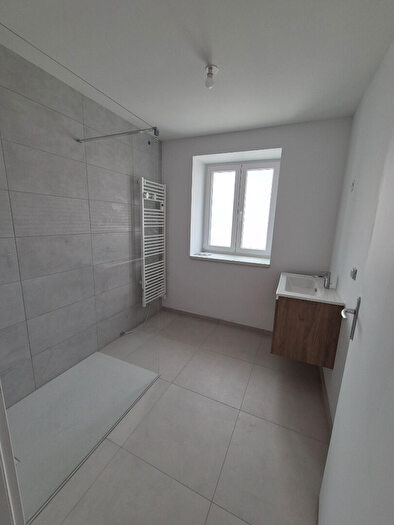 Appartement 5 pièces à louer - Glatigny