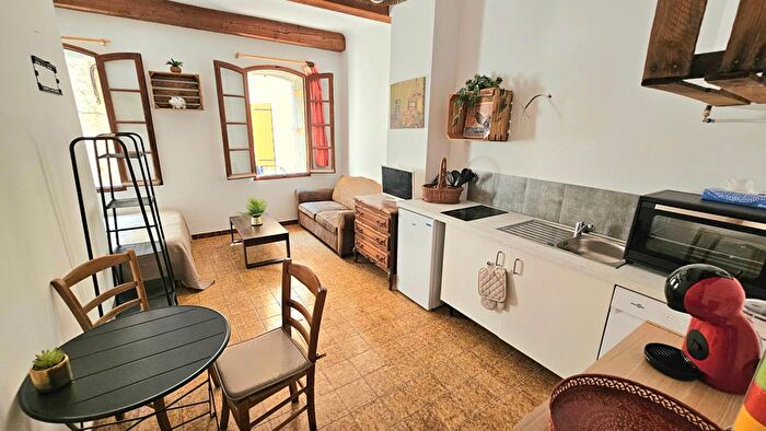 Appartement 1 pièce à vendre à Claviers