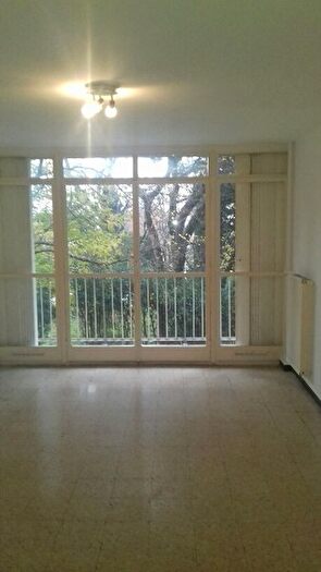 Appartement à louer - Marseille e , La Capelette - 1 pièce