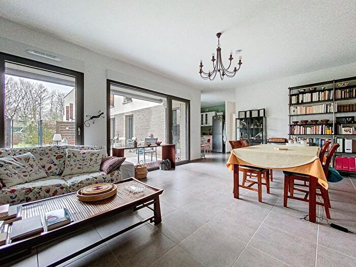 Appartement à vendre - Guyancourt, Les Garennes - 5 pièces - 4 chambres