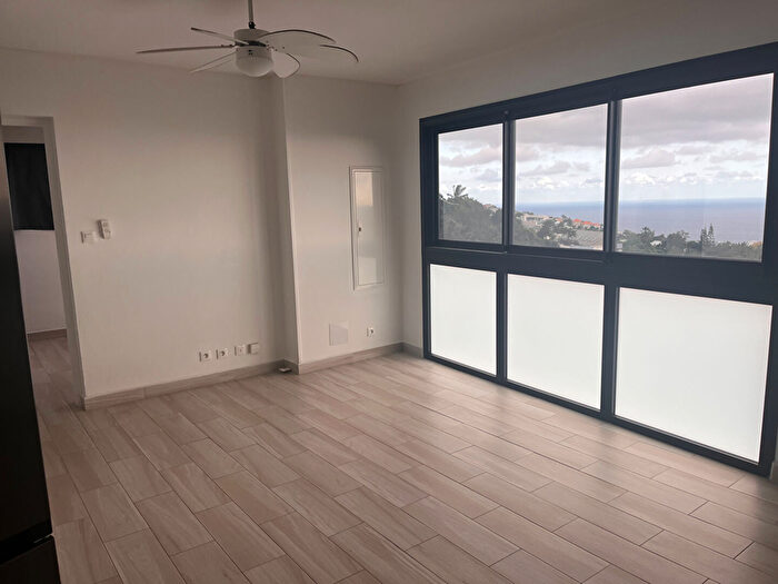 Appartement à vendre - Les Avirons, Centre-ville, Bois de Nèfles, Le Ruisseau - 3 pièces - 2 chambres