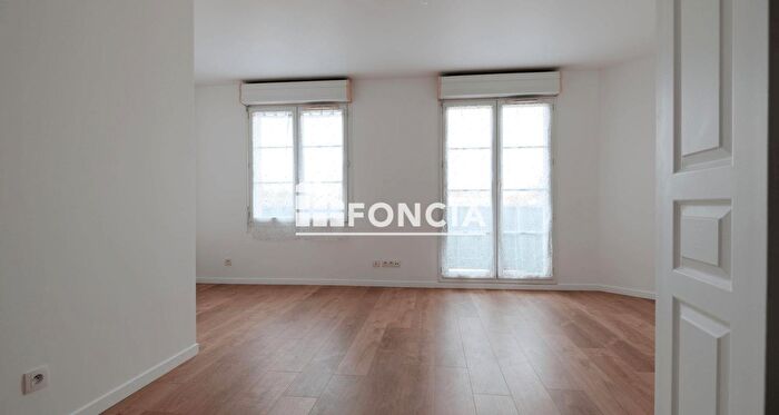 Appartement à vendre - Corbeil-Essonnes, Centre Essonnes - 2 pièces - 1 chambre