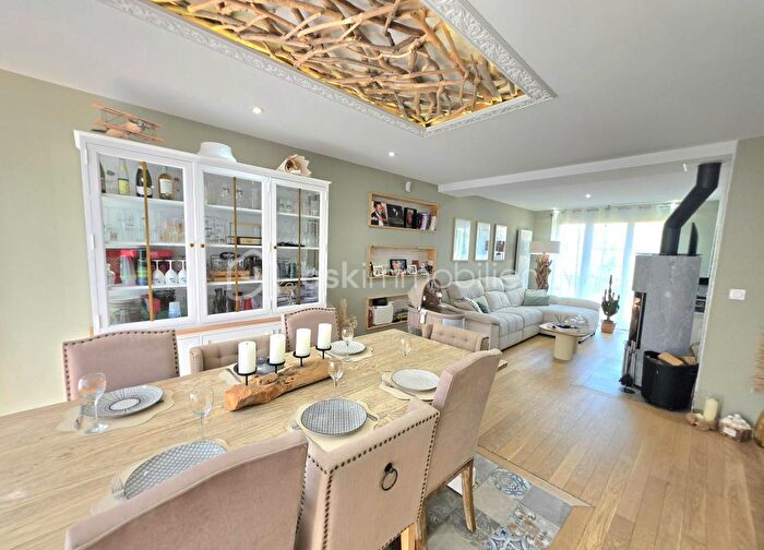 Boulogne-sur-Mer, Basse-ville - Maison 4 pièces à vendre