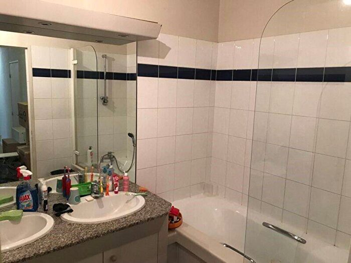 Appartement 4 pièces à louer - Hôtel de Ville, Courbevoie