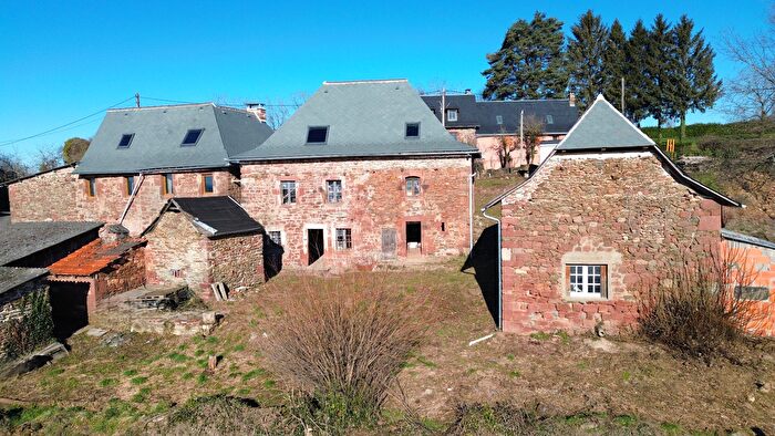 Maison à vendre - Campuac - 4 pièces - 3 chambres