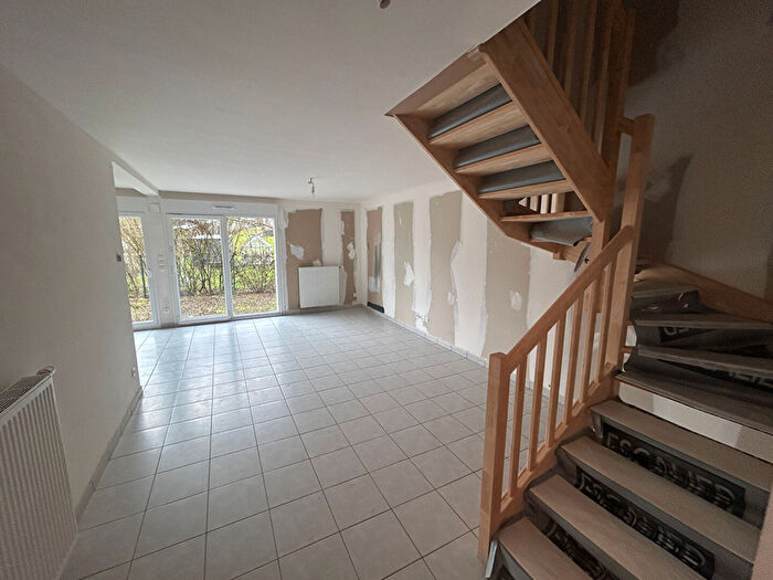 Maison à vendre - Roussy-le-Village - 5 pièces - 3 chambres