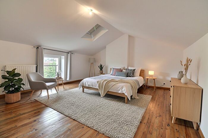 Maison à louer - Ceyrat - 2 pièces - 2 chambres