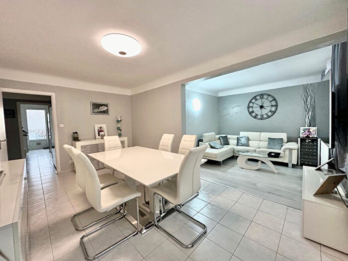 Appartement à vendre - Nice, Pasteur - 4 pièces - 2 chambres