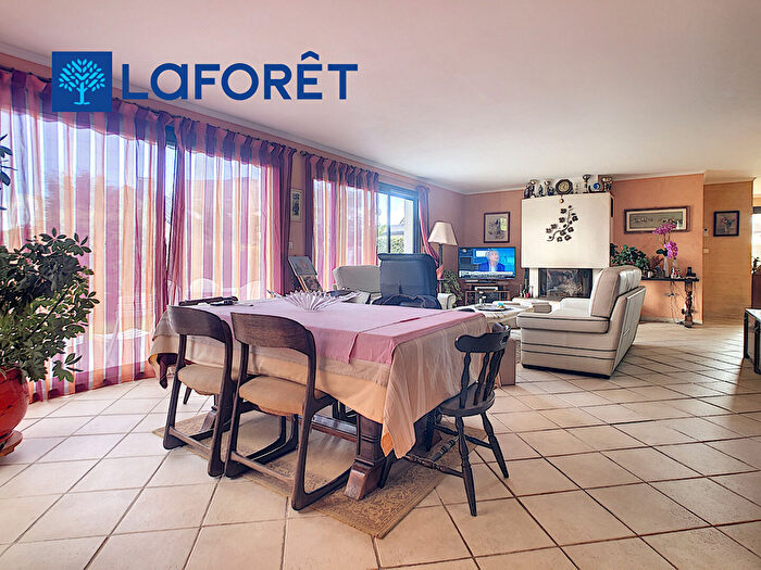 Maison à vendre - Plouhinec - 7 pièces - 5 chambres