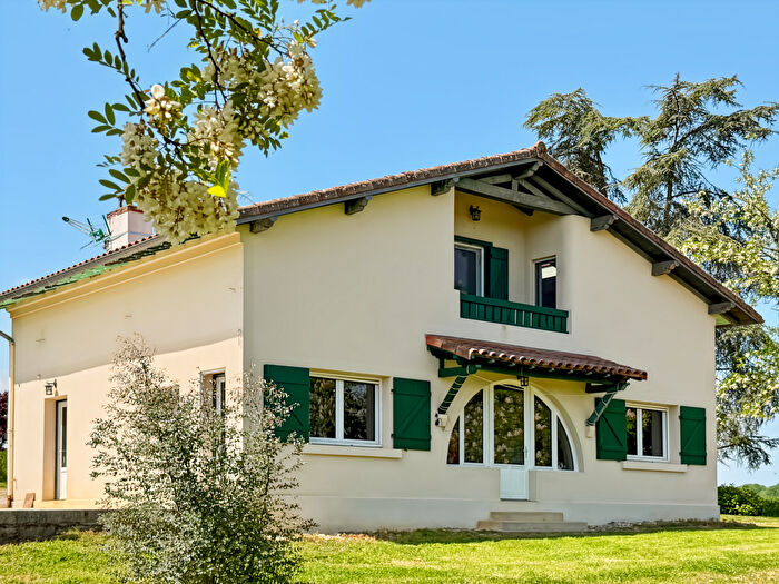 Lupiac : Maison 7 pièces à vendre