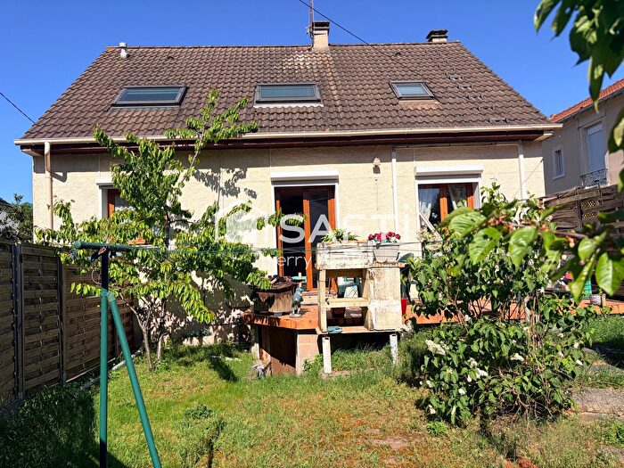 Beauchamp - Maison 5 pièces à vendre