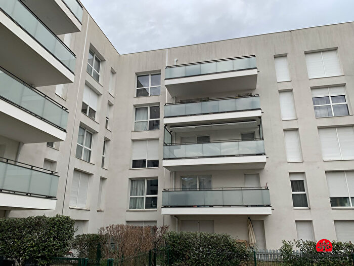 Appartement 1 pièce à vendre à Bron, Le Terraillon